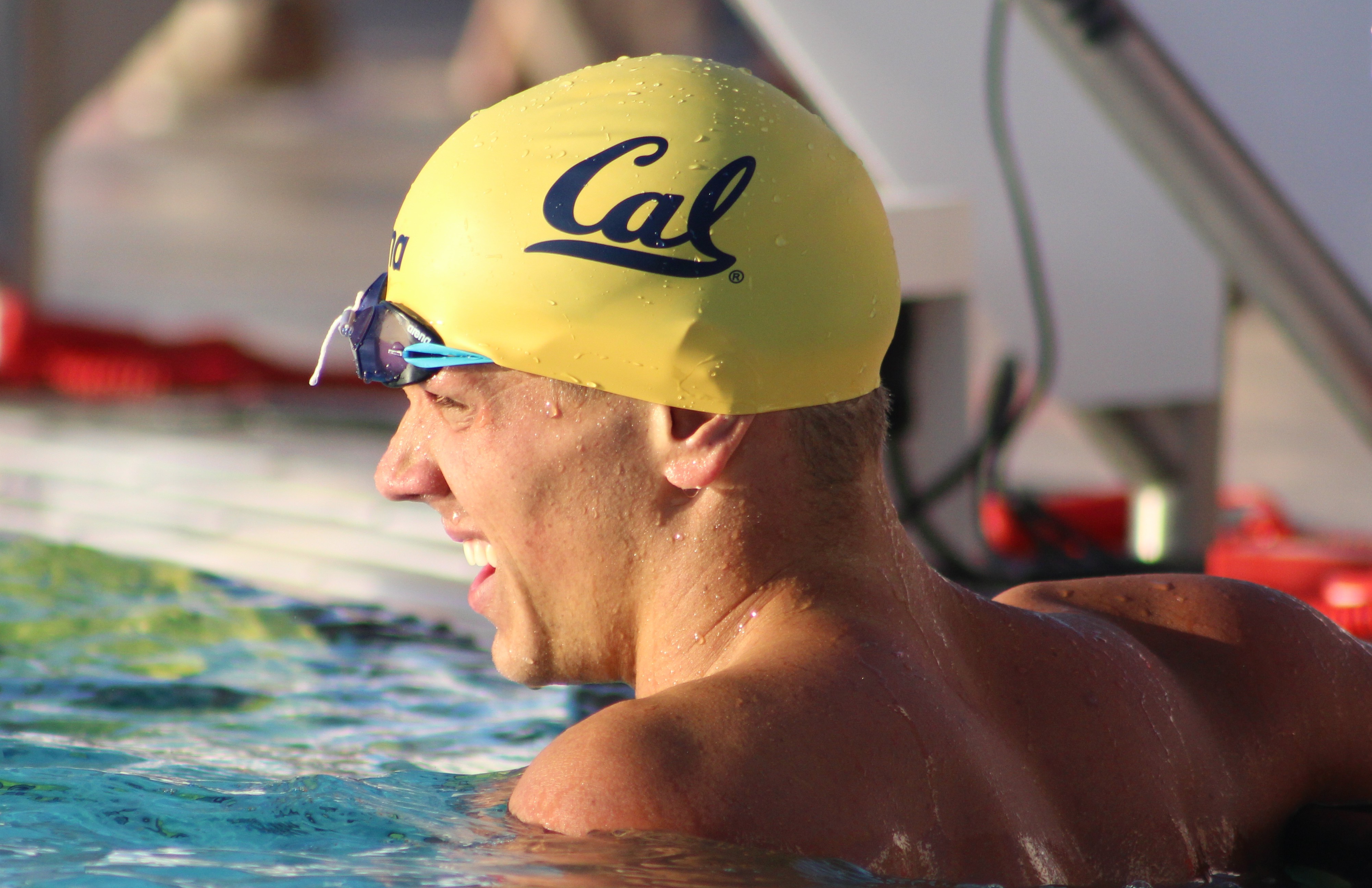 Race Video: Tom Shields Wins 1st National Title With Quick 200 Fly ...