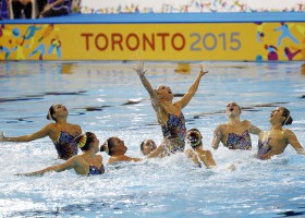 World Masters Spotlight: Willard Lamb and Karlyn Pipes - Swimming World ...